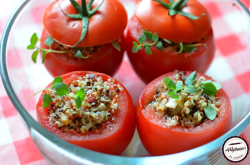 Rosii umplute cu quinoa - Prăjiturici și altele