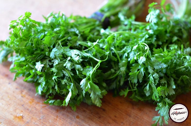 Salata de oua cu hasmatuchi - Prăjiturici și altele