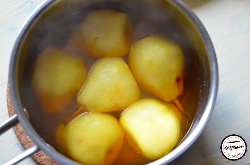 Prajitura cu pere posate in vin si frangipane - Prăjiturici și altele