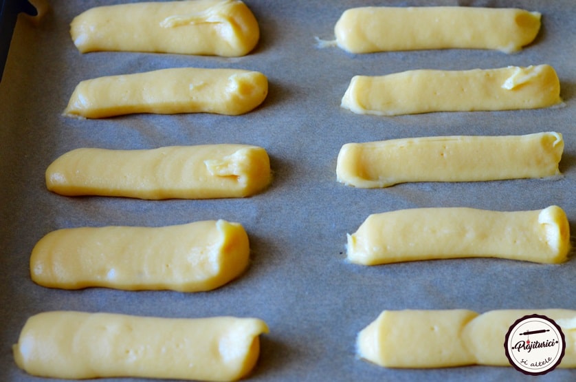 Eclere reteta clasica - Prăjiturici și altele