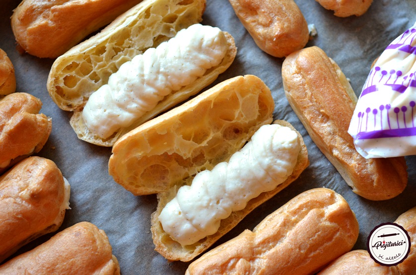 Eclere reteta clasica - Prăjiturici și altele