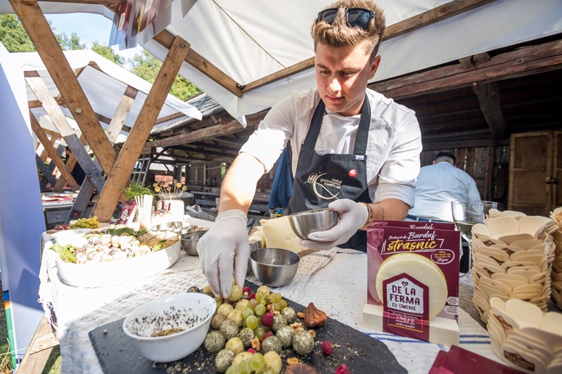 Agroturism si Gastronomie Romaneasca, Sibiu 2019 - Prăjiturici și altele