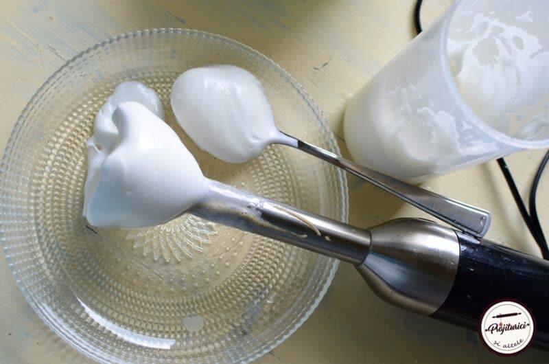 Icre false cu seminte de chia si maioneza vegana - Prăjiturici și altele