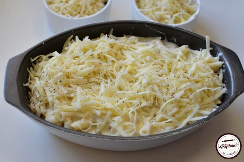 Mac and cheese- macaroane cu branza la cuptor - Prăjiturici și altele